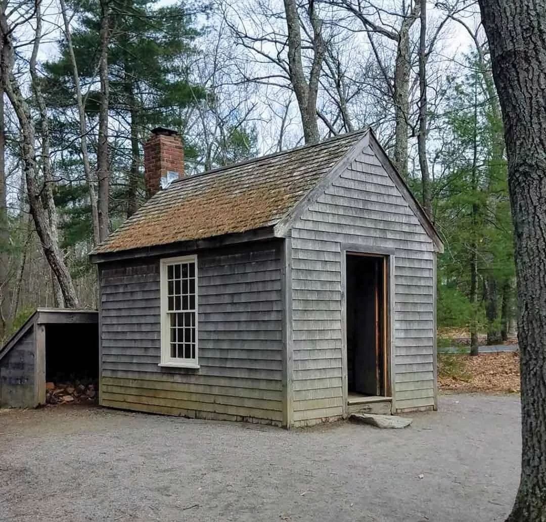 Thoreau’s Cabin at Walden Pond: A Retreat into Simplicity - FORGOTTENIA